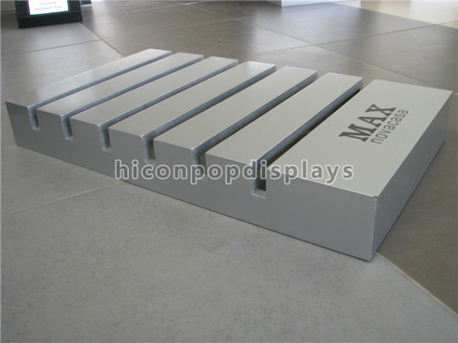 Wood Slotted Tile Display Racks Free Standing Custom Size Tile Showroom ...